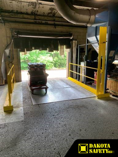 Straight Dock Gates | Folding Dock Gates | Dock Door Gates – Dakota Safety