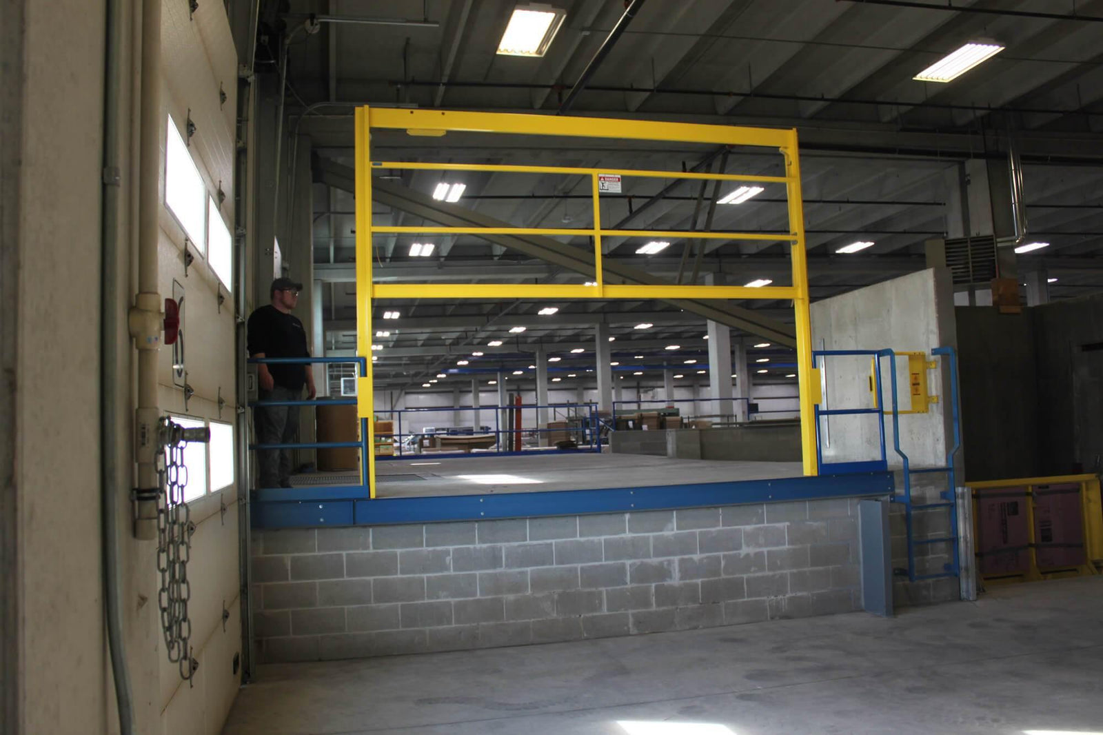 Vertical Mezzanine Gates | Mezzanine Fall Protection | Dakota Safety